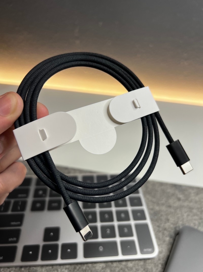 매직키보드 구성품 중에 USB-C-Li… - Apple 커뮤니티